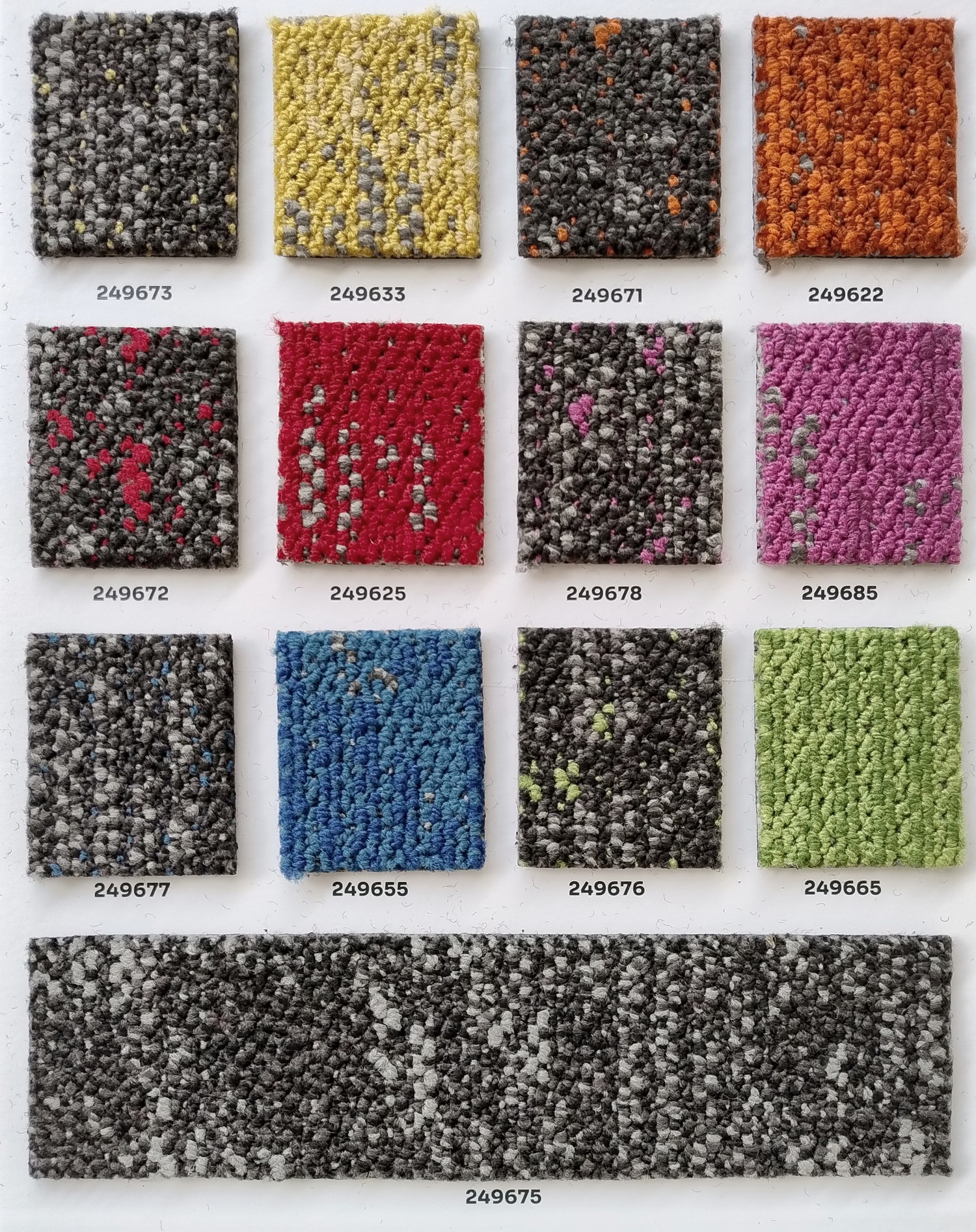 MOQUETTE COLORATA | Mixabile alla base dei grigi
